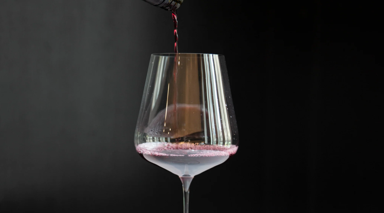 What Type Of Wine Goes In What Type Of Glass?